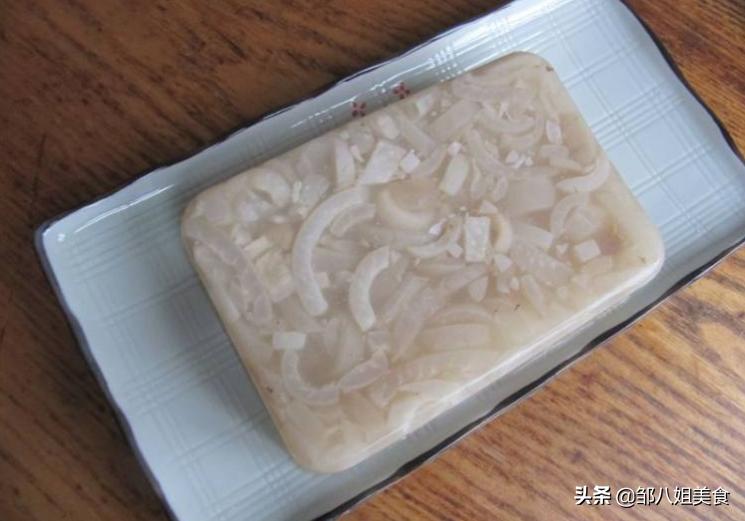 Make pig skin jelly, master 2 steps, make it transparent and not fishy ...
