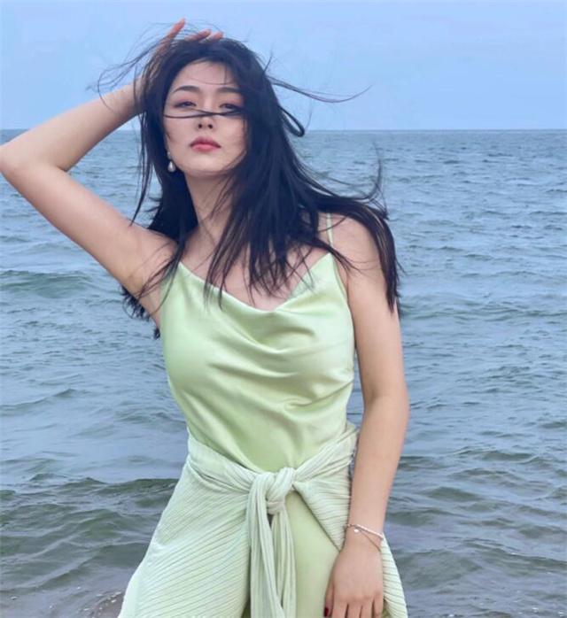 Miss World champion Yu Weiwei has a good temperament, and the ...