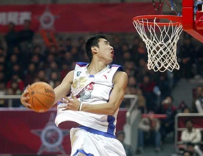 so horrible!This may be the most awesome dunk in Chinese basketball ...