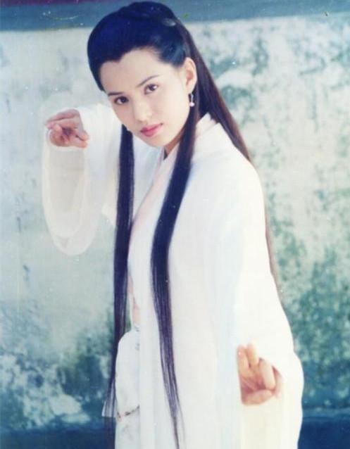 Li Ruotong revealed that he had a ten-year relationship with a wealthy ...