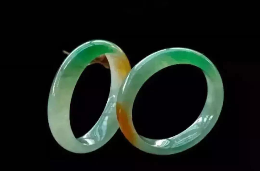 Why is the three-color jadeite worth 10 million so expensive? - iNEWS