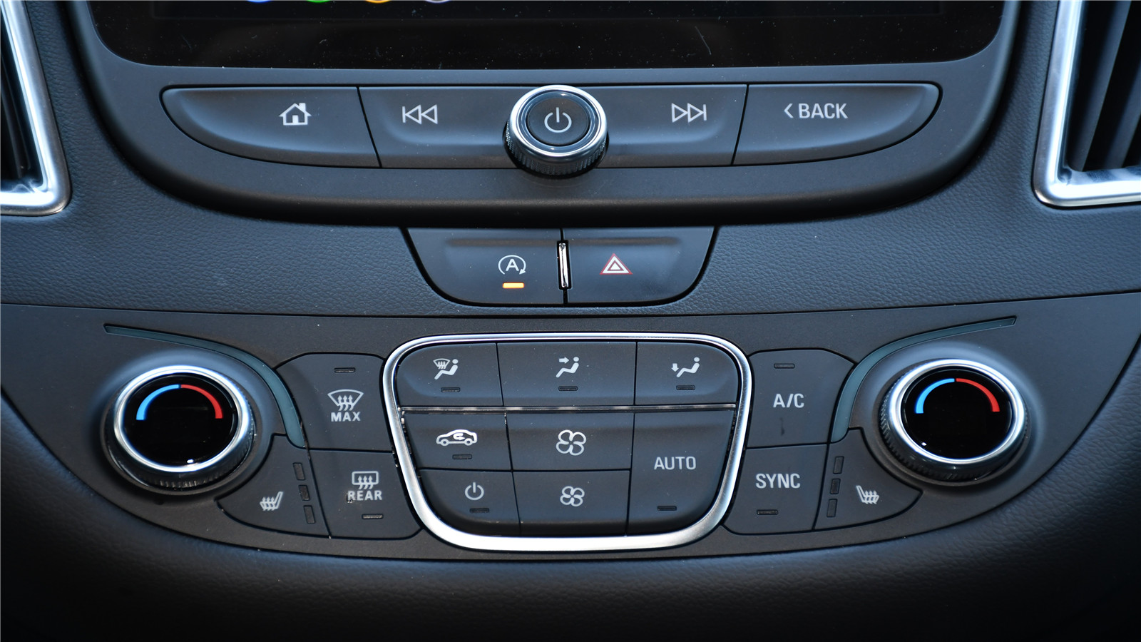 Try Malibu XL 535T: 1.5T four-cylinder + 9AT, how does it perform? - iNEWS