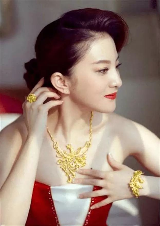 The 9-year-old child star Jin Ming has been "secretly crushed" by Sa ...