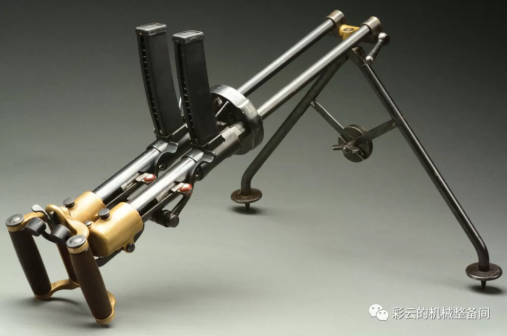 The originator of the submachine gun from trench warfare-the German MP ...