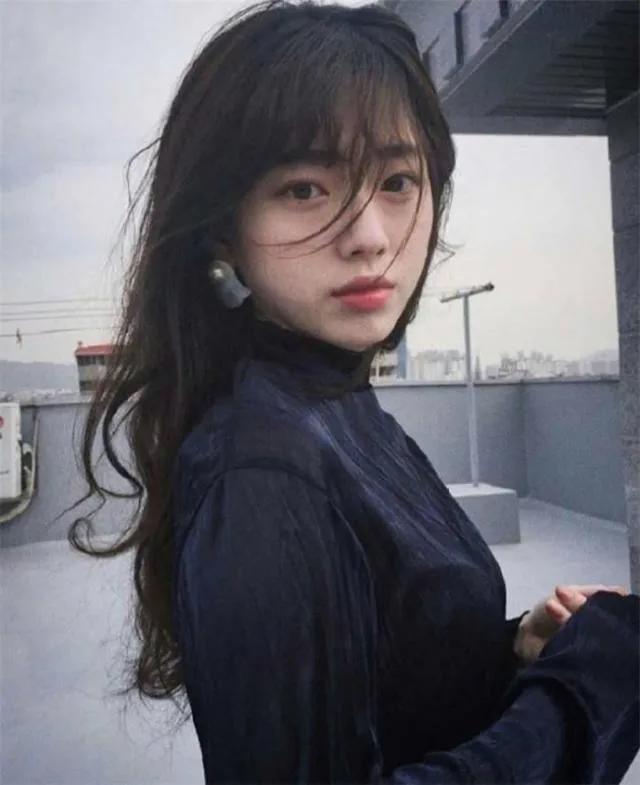 Zhou Tianwang MV Queen Heroine-Sanji Ayaka "Meitu" - iNEWS