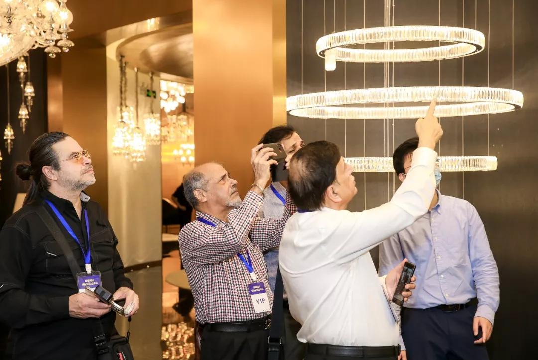 First line!Ruifeng Lighting City and Qingfeng LED Plaza join the Guzhen ...