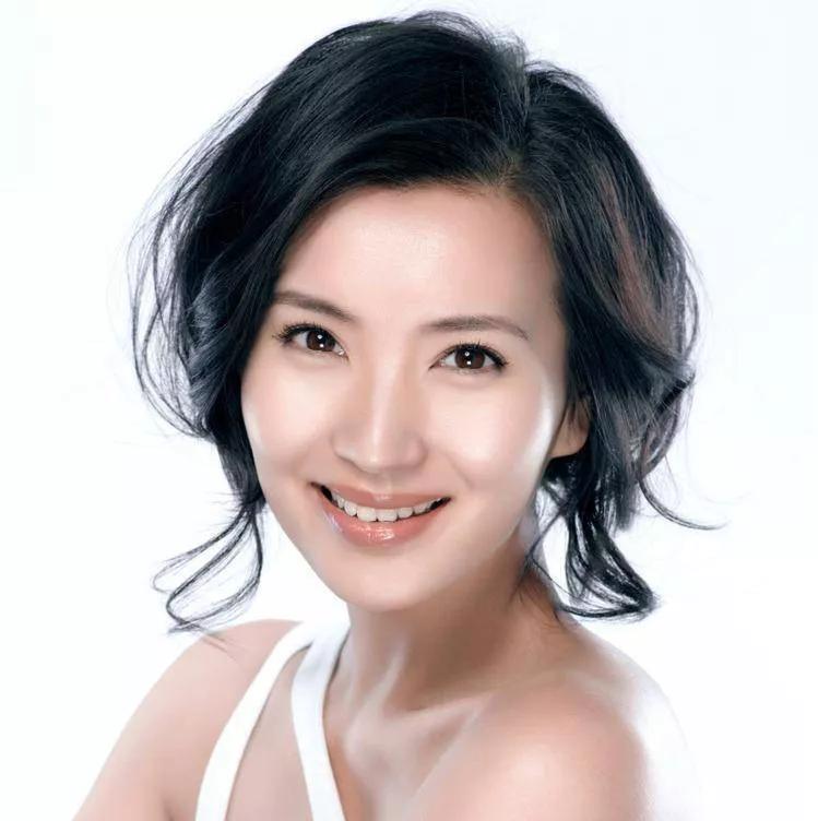 Actor Chen Hao doesn't have a thesis, can he be called a professor? - iNEWS