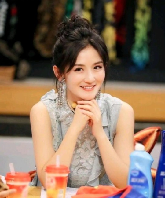 After Xie Na left "Happy Base Camp", the price of the program rose ...