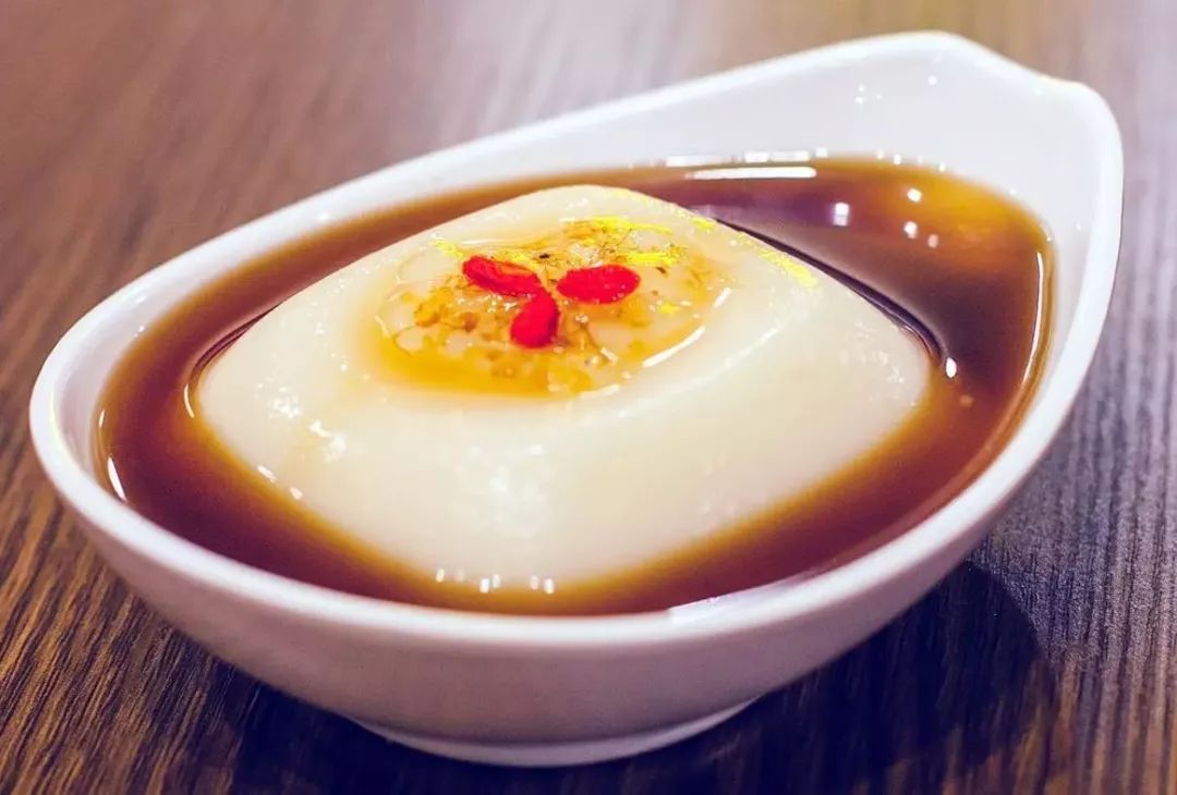 Check out the most popular traditional Chinese desserts and see how ...