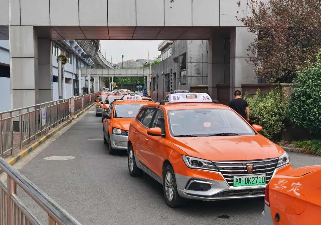 Inventory of Shanghai taxi color numbers - iNEWS