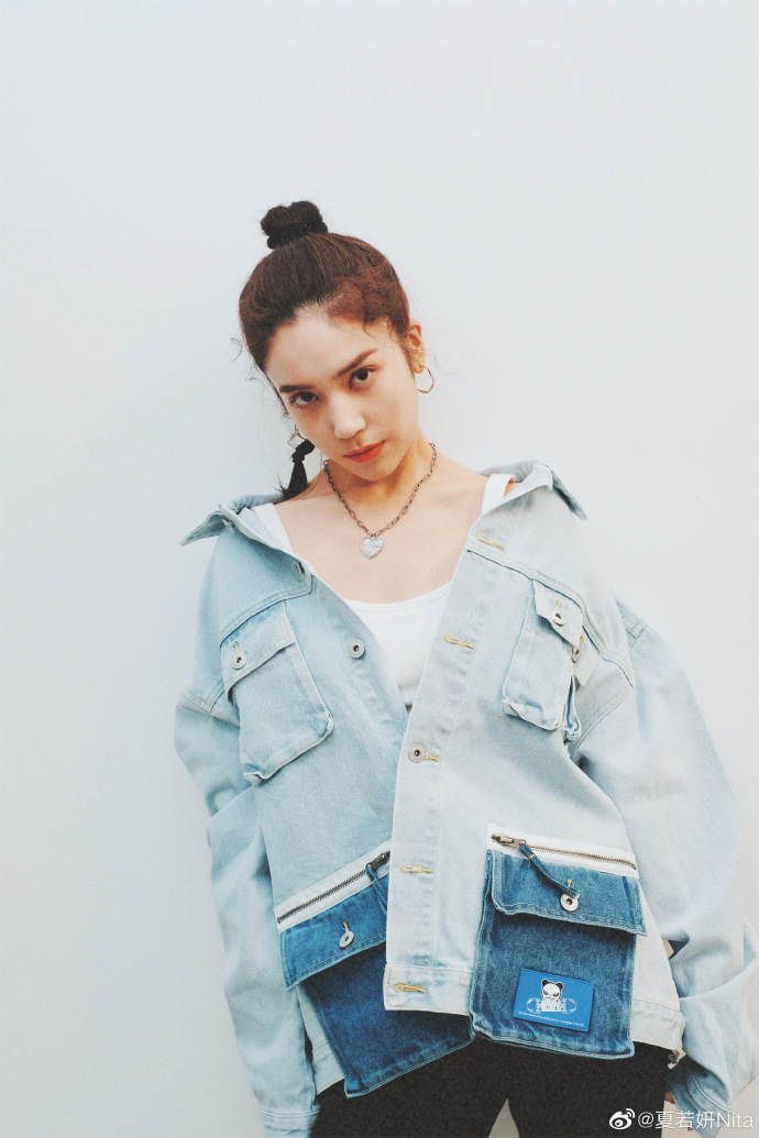 Xia Ruoyan and Zhong Chuhong are both "wild beauties"?She is more than ...