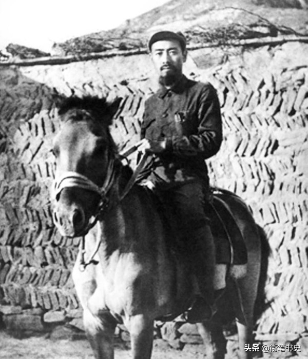 The love of Mao Zedong and the war horse: once accompanied by thousands ...