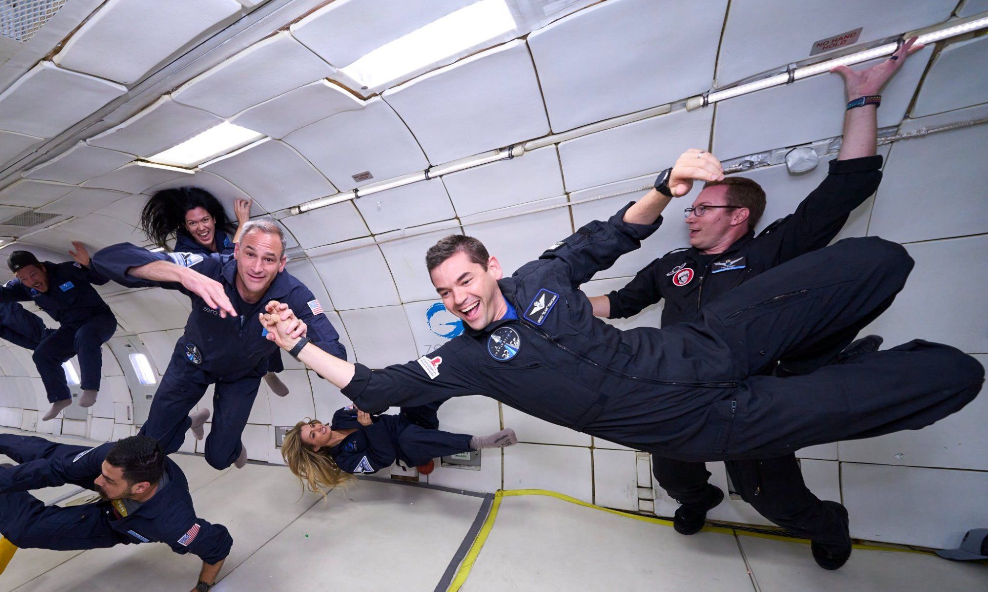 SpaceX "Inspiration 4" astronauts conducted zero-gravity training to ...