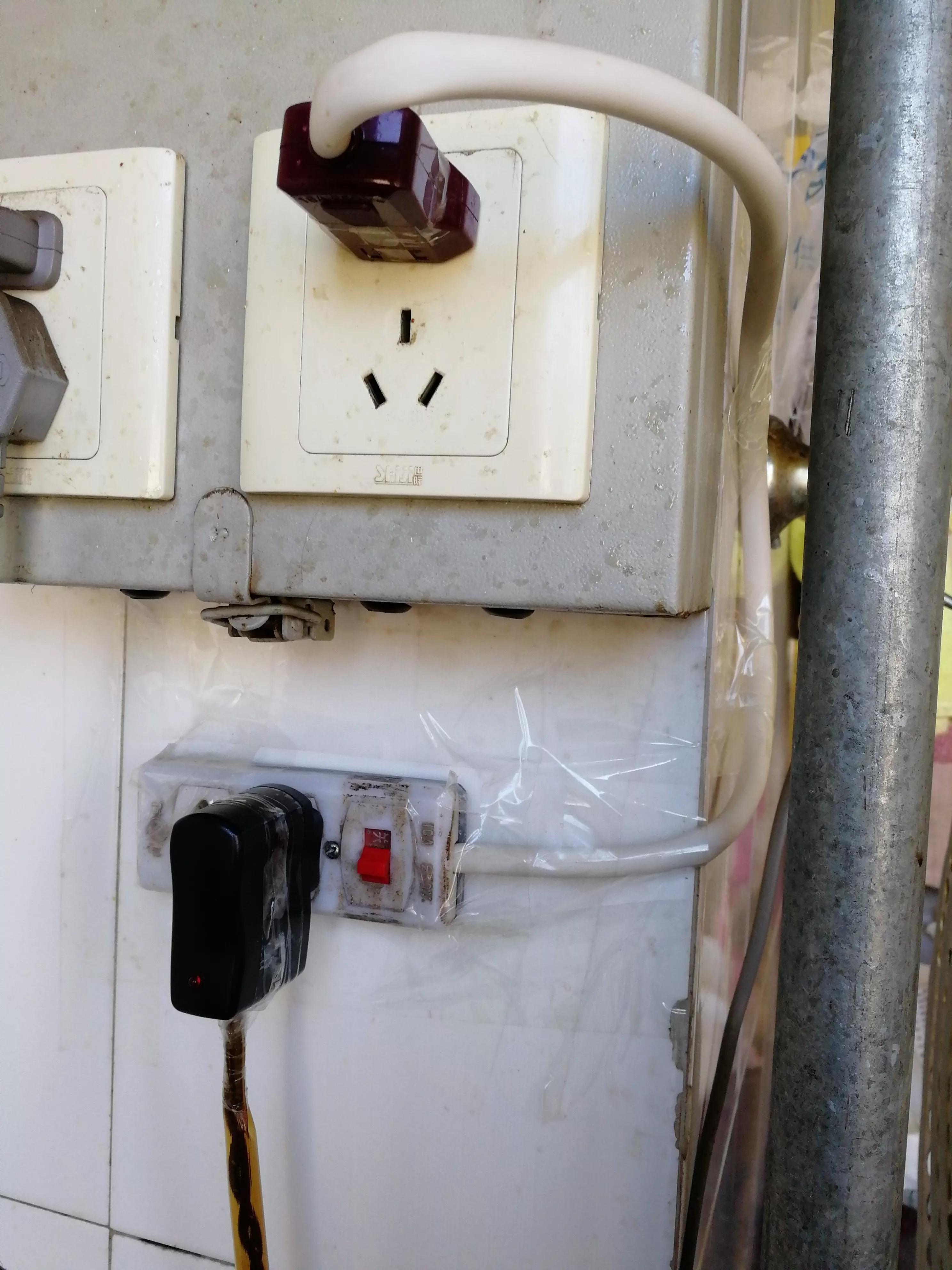 Successful case of retrofitting 3v power supply battery for gas stove ...