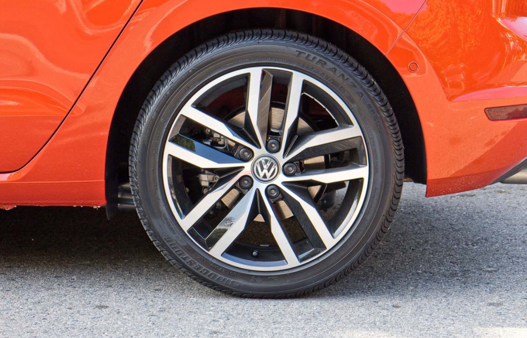 What is the difference between three grooves and four grooves in a tire ...