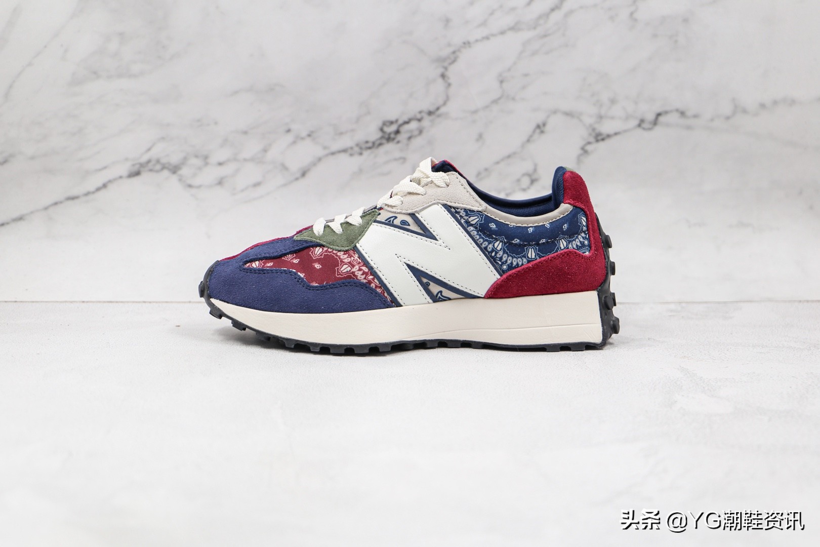 New Balance New Balance 327 retro red blue green blue and white ...