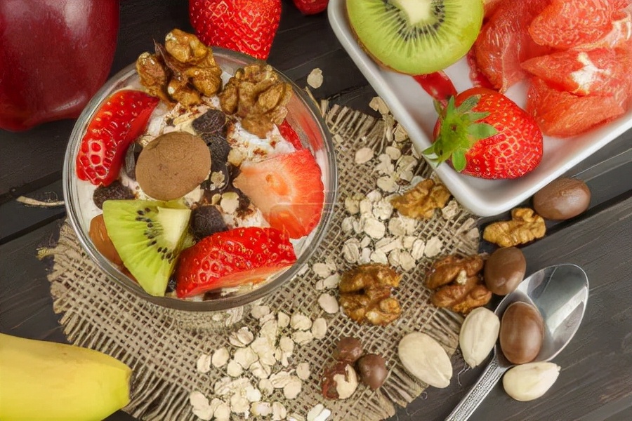 What should I do if I am very hungry and want to eat before going to ...