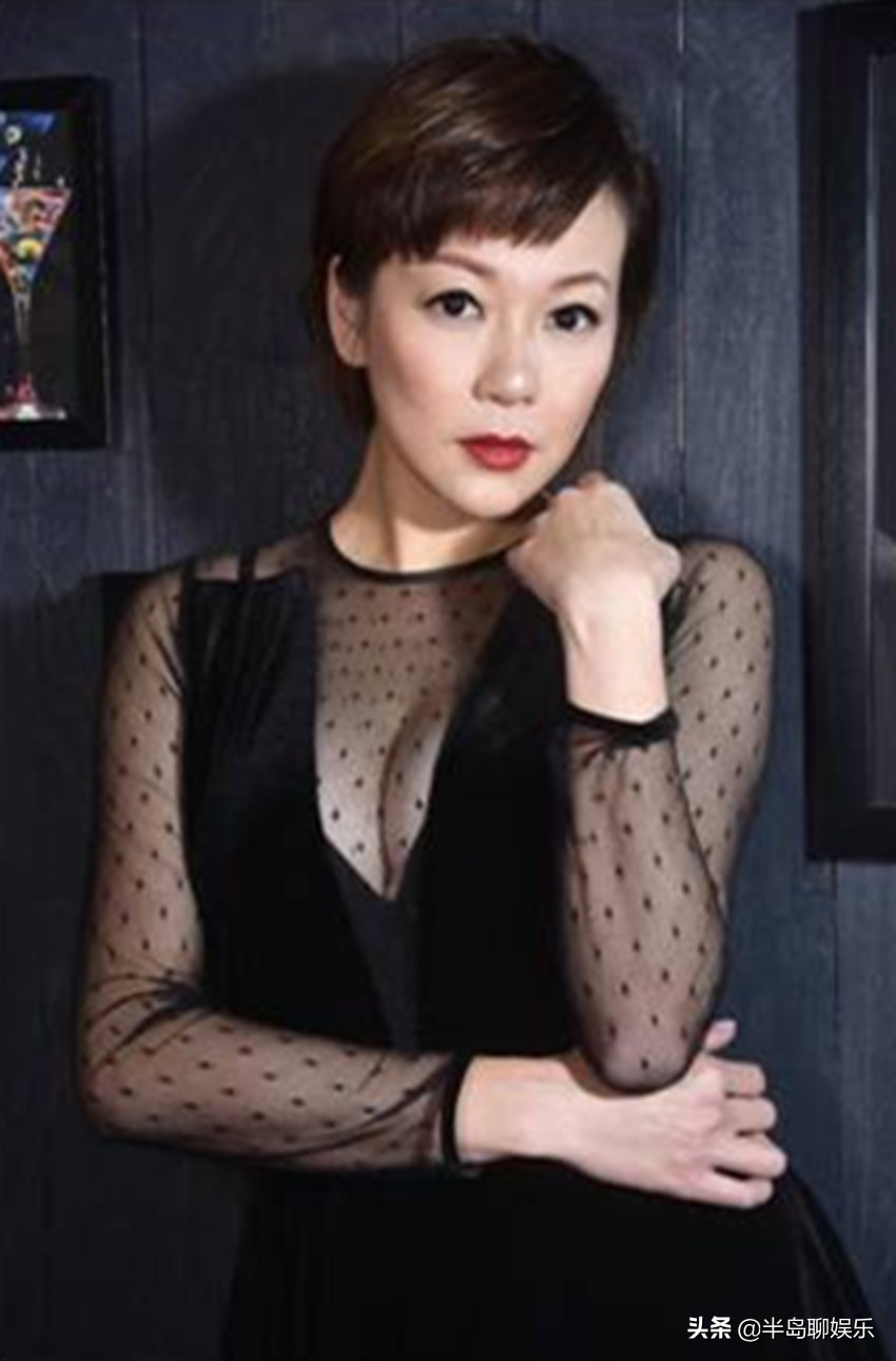 The 45-year-old Jing girl serves as a waiter for her livelihood. She ...