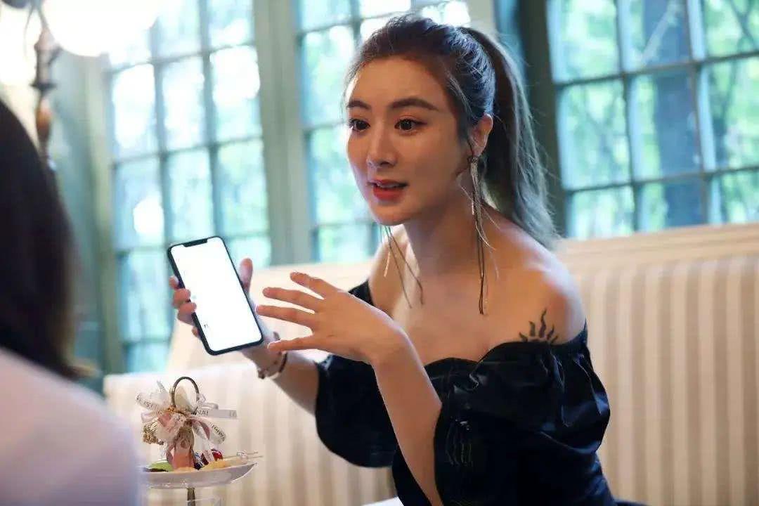 Wei Ya is worth 9 billion and most of the anchors have an average ...