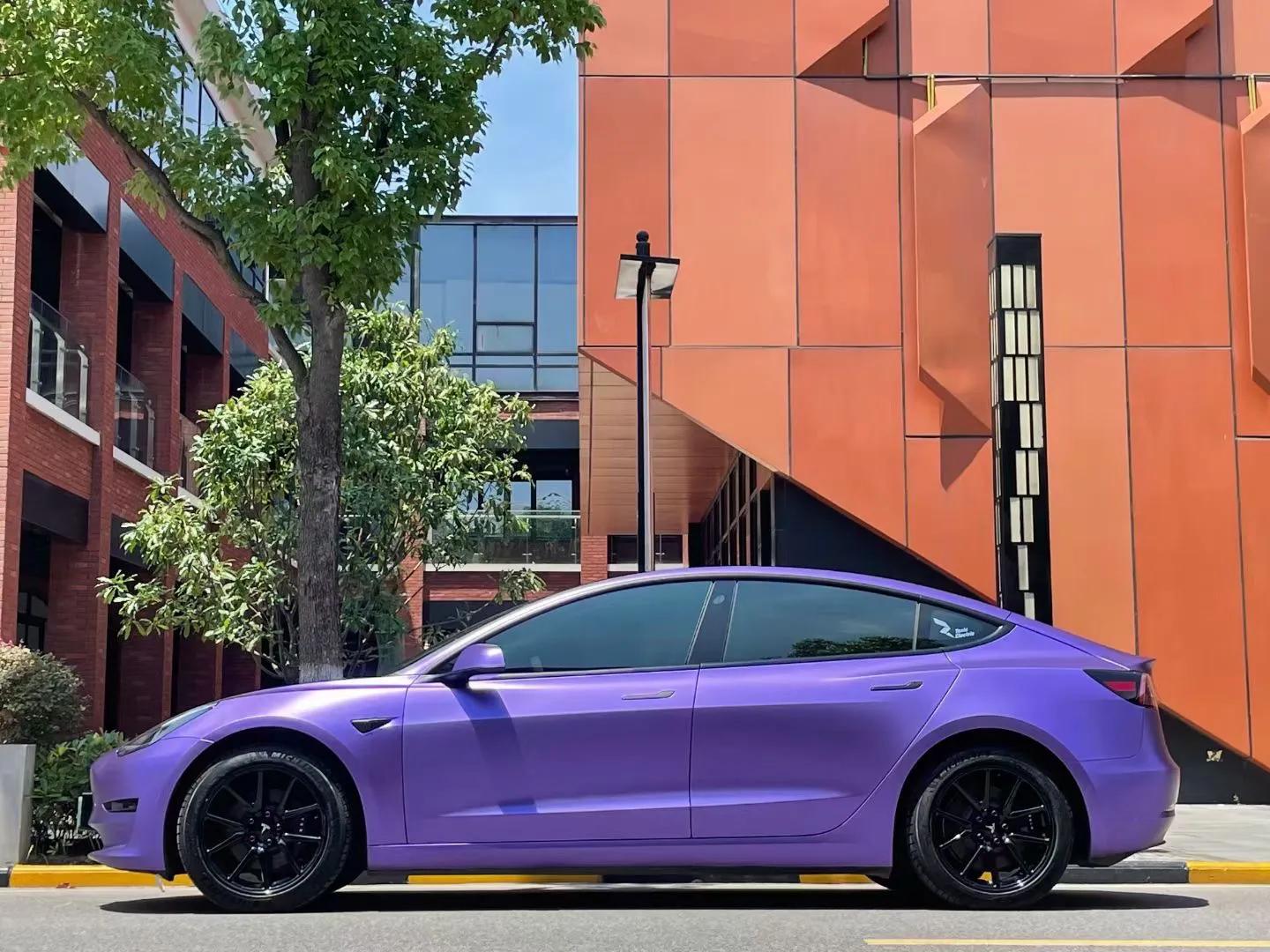 Is the purple Tesla model3 particularly eye-catching? - iNEWS