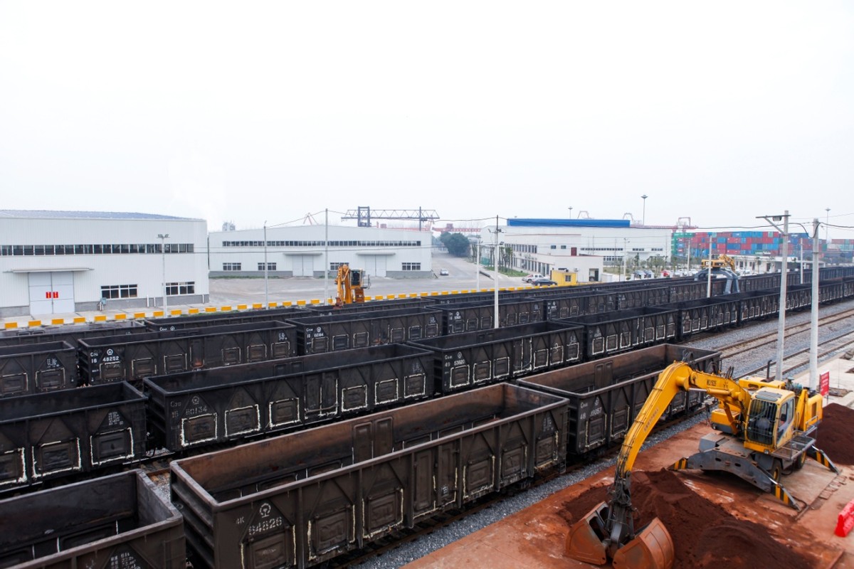 Jingsha Railway is favored by the world's largest port, and Jingzhou ...