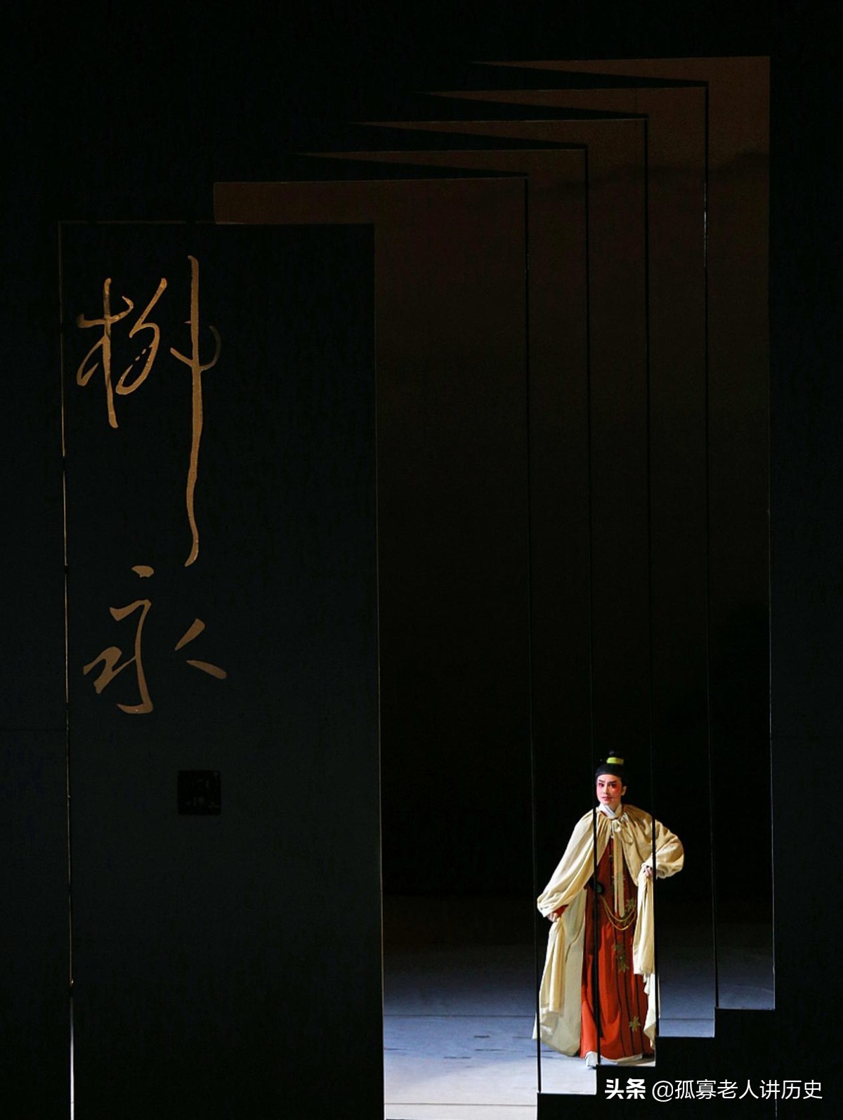 Liu Yong opened the pinnacle of Song Ci. On which two points did his Ci ...