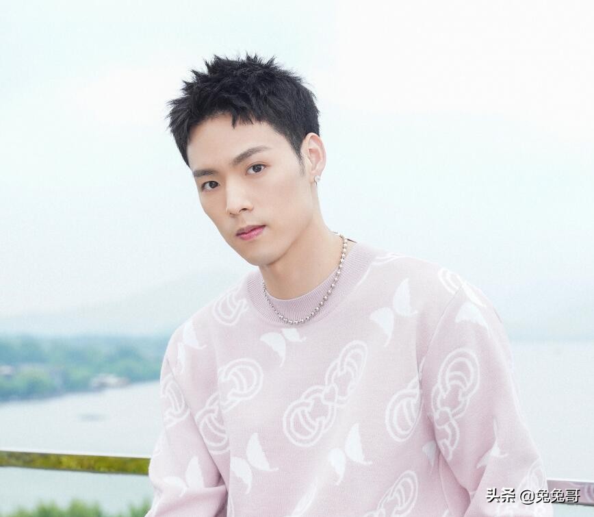 Dong Youlin is not affected by romance rumors and being unaffected by ...