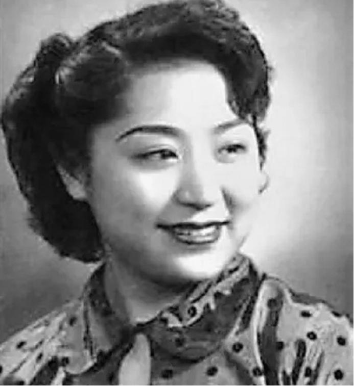 Famous Peking Opera Actor Gu Zhengqiu: Jiang Jingguo pursues a woman ...