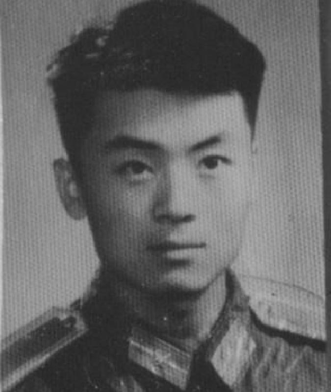 His son was only 3 months old, and Mao Zetan died bravely!Years later ...
