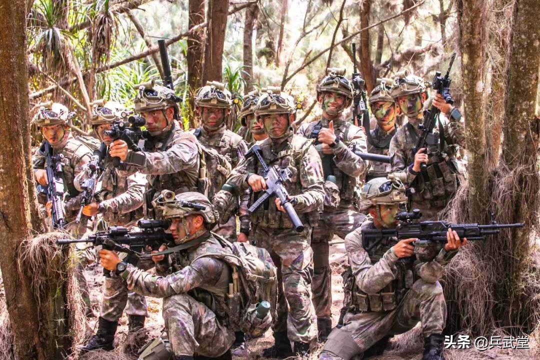 The QJS161 new machine gun was unveiled as a whole, equipped with a ...