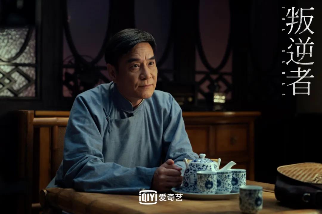 Use "life" to convey information?"The Rebel" ended with tears tonight ...