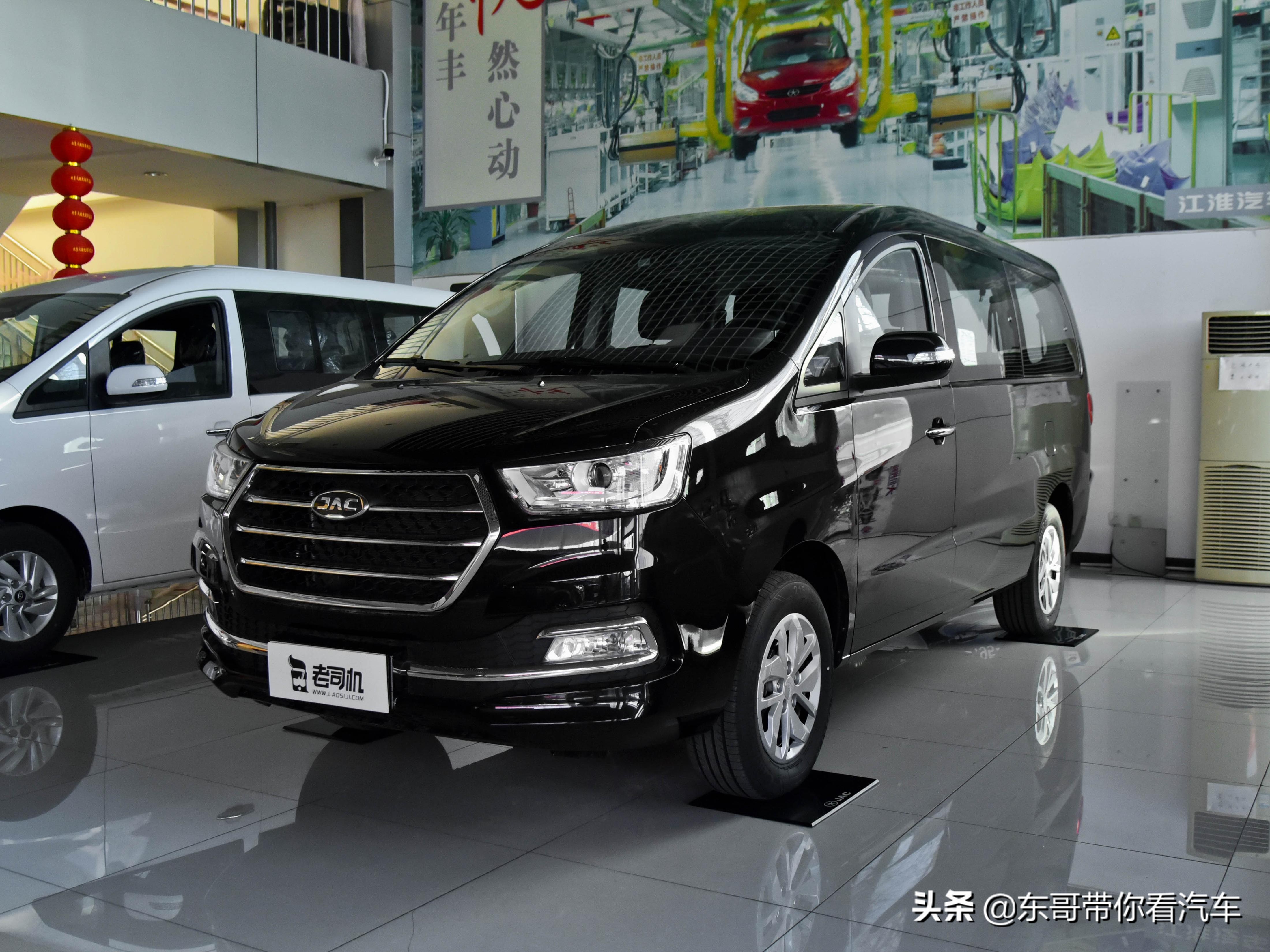 Large space and large size MPV, cheap price can make money, real shot ...