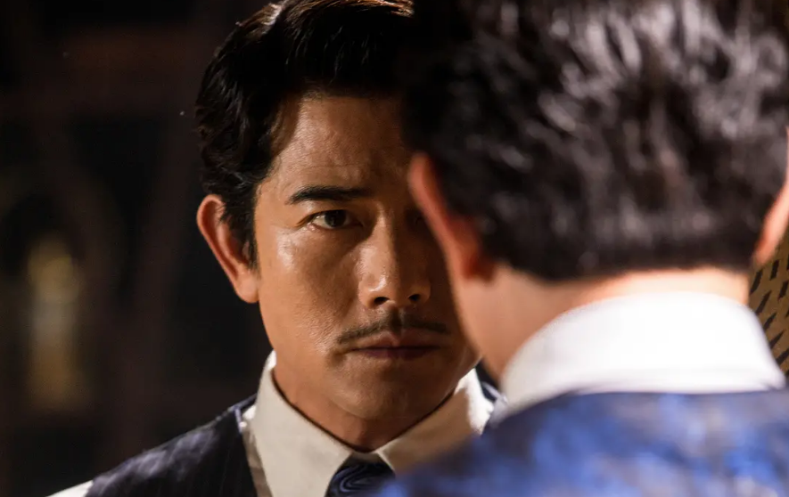 For the same story, Wang Jing's version was set for May 1st, but Aaron ...