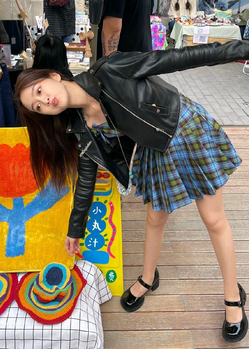 Remember the "Yan Lili" back then?Now 30-year-old Su Yan is wearing a JK uniform, passers-by did ...