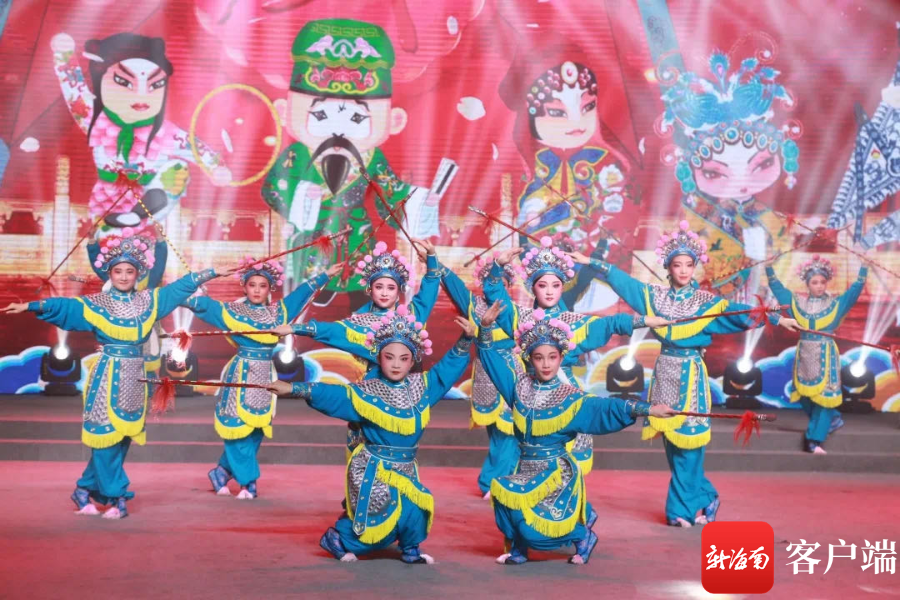 The 2021 Qiong Opera Spring Festival Gala in Hainan Province premiered ...