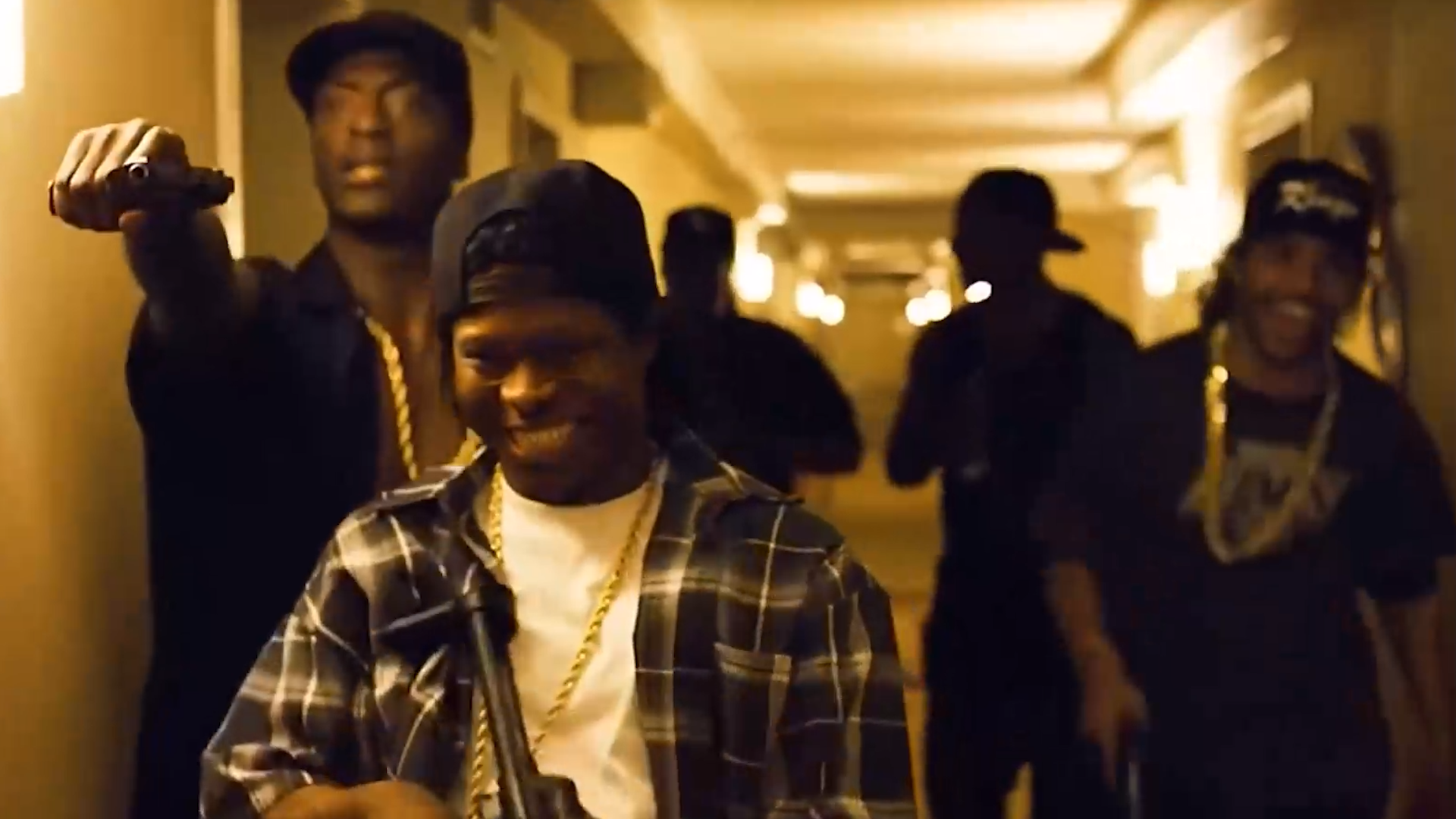 Why are there so many Russian gangs in the United States? - iNEWS