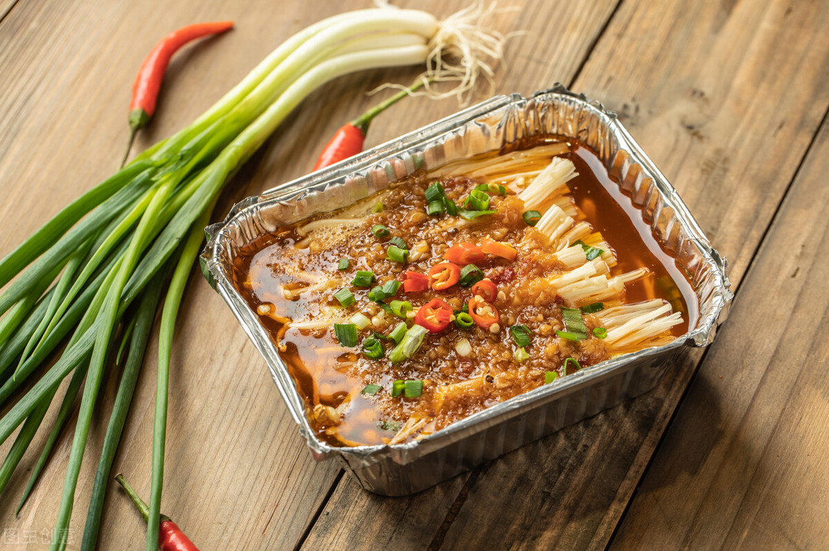 The must-try grilled enoki mushrooms for small barbecues can be made in ...