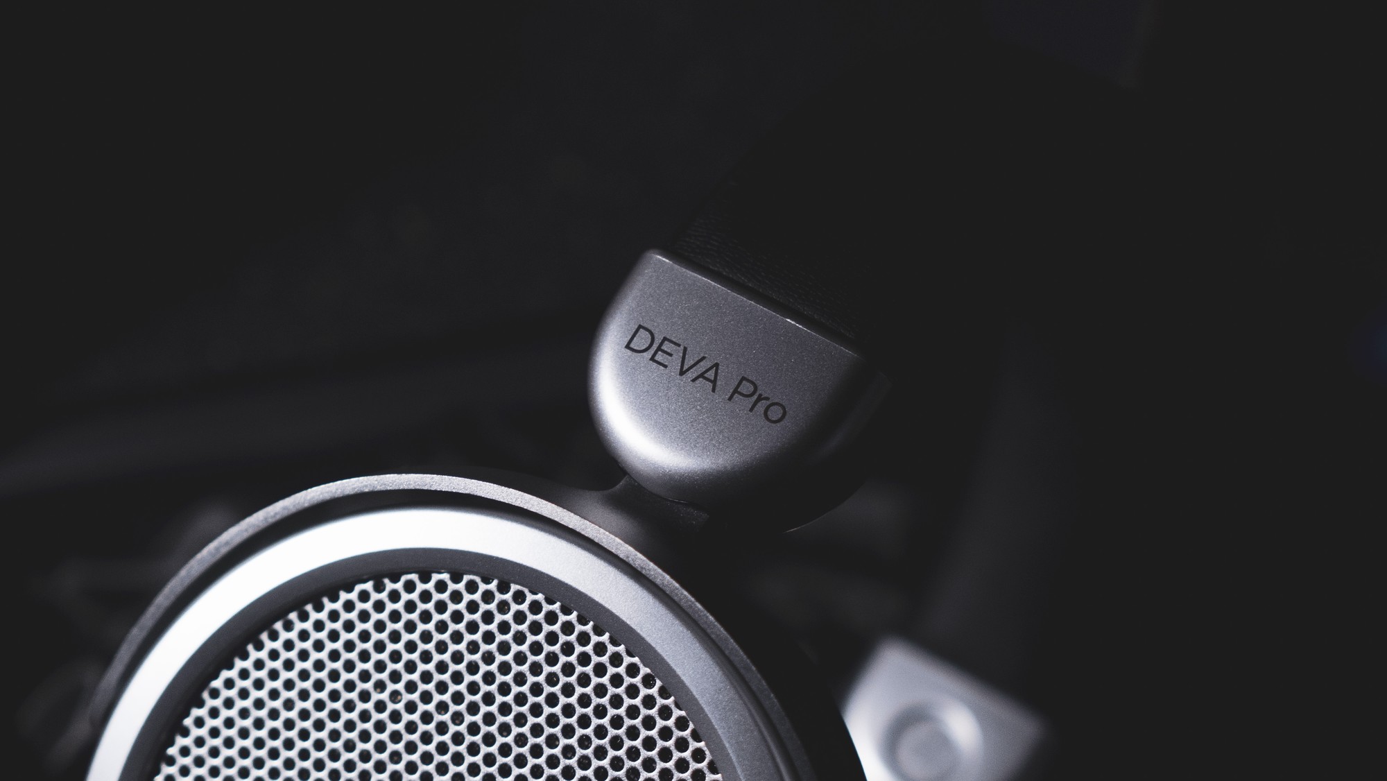 Merlot: Hands-on with HIFIMAN DEVA Pro Tablet Headphones - iNEWS