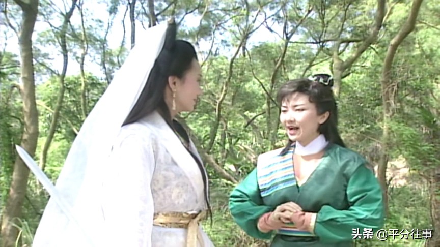 Why is Xiaoqing the "real protagonist" in "The Legend of the New White ...