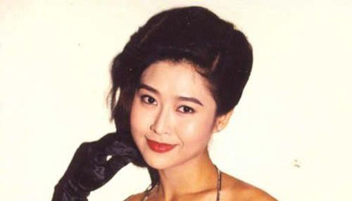 From "Jade Girl" to Sexy Girl, all four romances failed, why could Ye ...