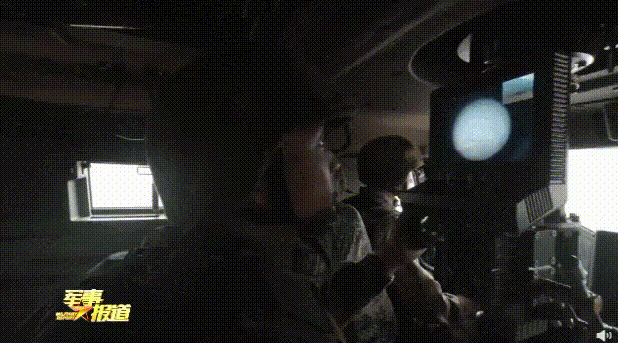 Three-generation "Warrior" assault vehicle dynamic remote control ...