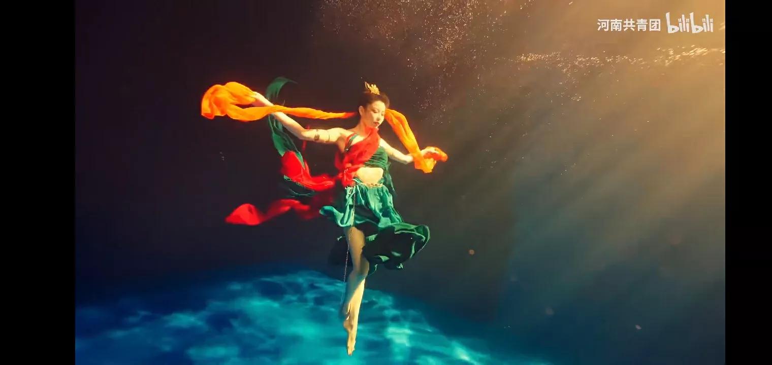 Against the water cold × Tang Shiyi × Sa Dingding, come and see the ...