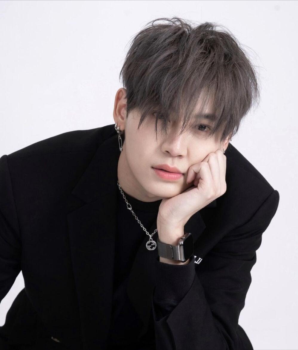 Contrast between his cute little ones: Gu Baowen, Jiao Jiao, Guan Tian ...