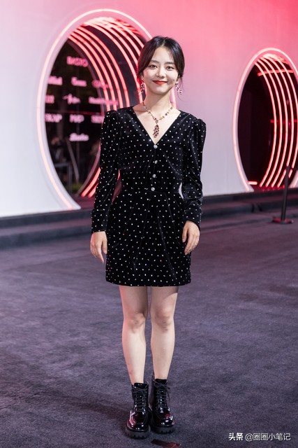 Entertainment Highlights: Zhou Junwei, Kong Xueer, Lan Yingying, Huang ...