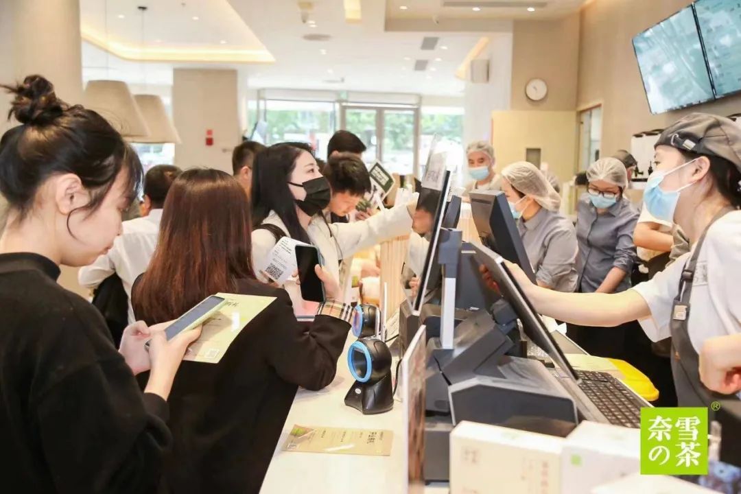 Peng Xin, the founder of Naxue's tea, said in person: How is the "new ...