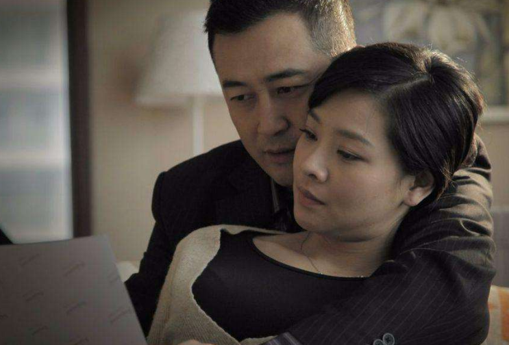 She is the "Queen's Wife" translated by Zhang Jia. She did not become popular in 4 ...