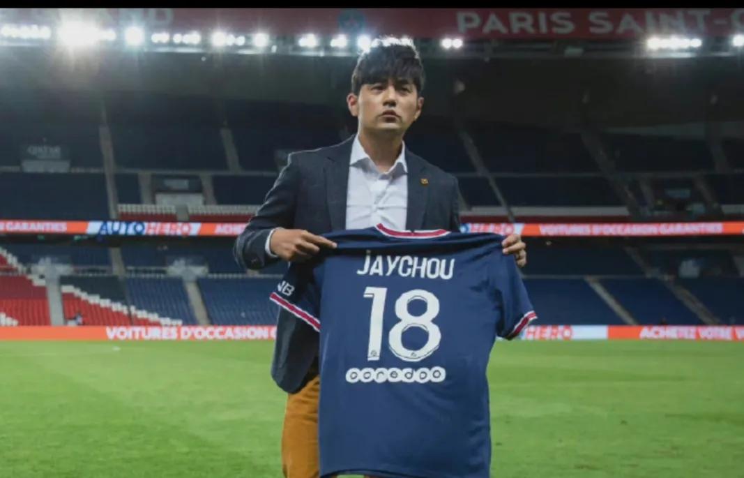 Why!Jay Chou pulled full in Paris? - iNEWS