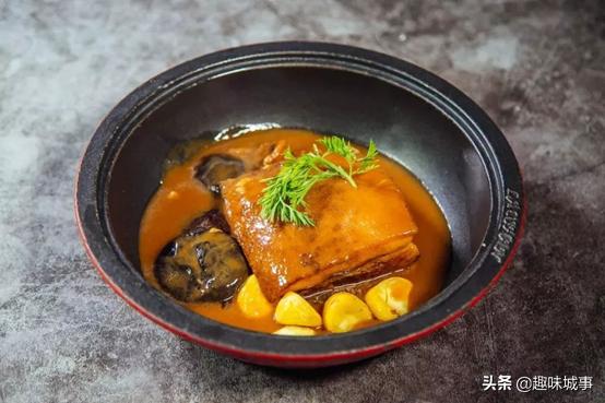 A selection of 20 Fujian dishes, can be called classics, full of ...