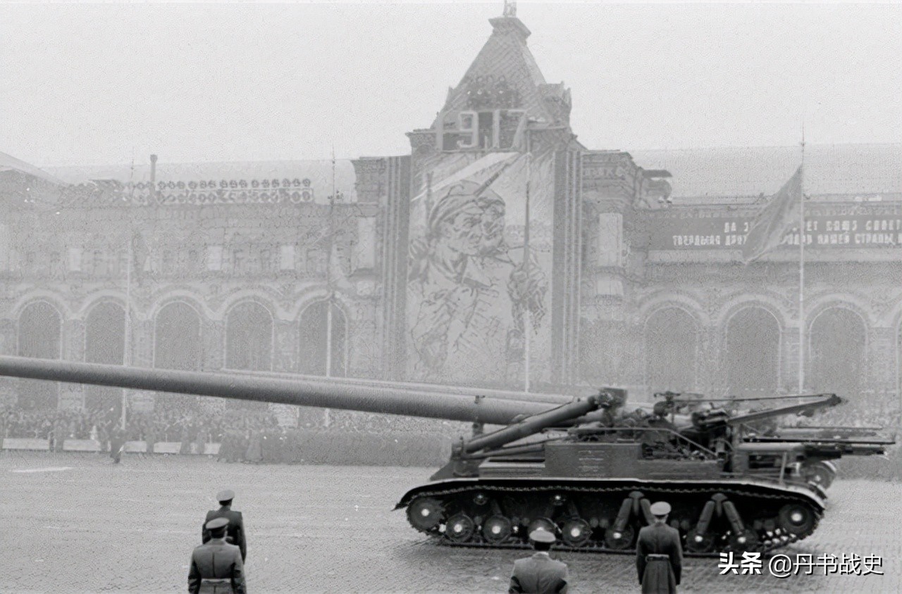 Soviet 2B1 "Oka" heavy self-propelled artillery, only 4 strategic-level ...