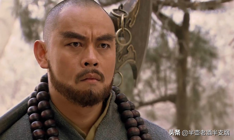Wu Song didn't draw his sword to help, and Lu Zhishen and Monk Baoguang ...